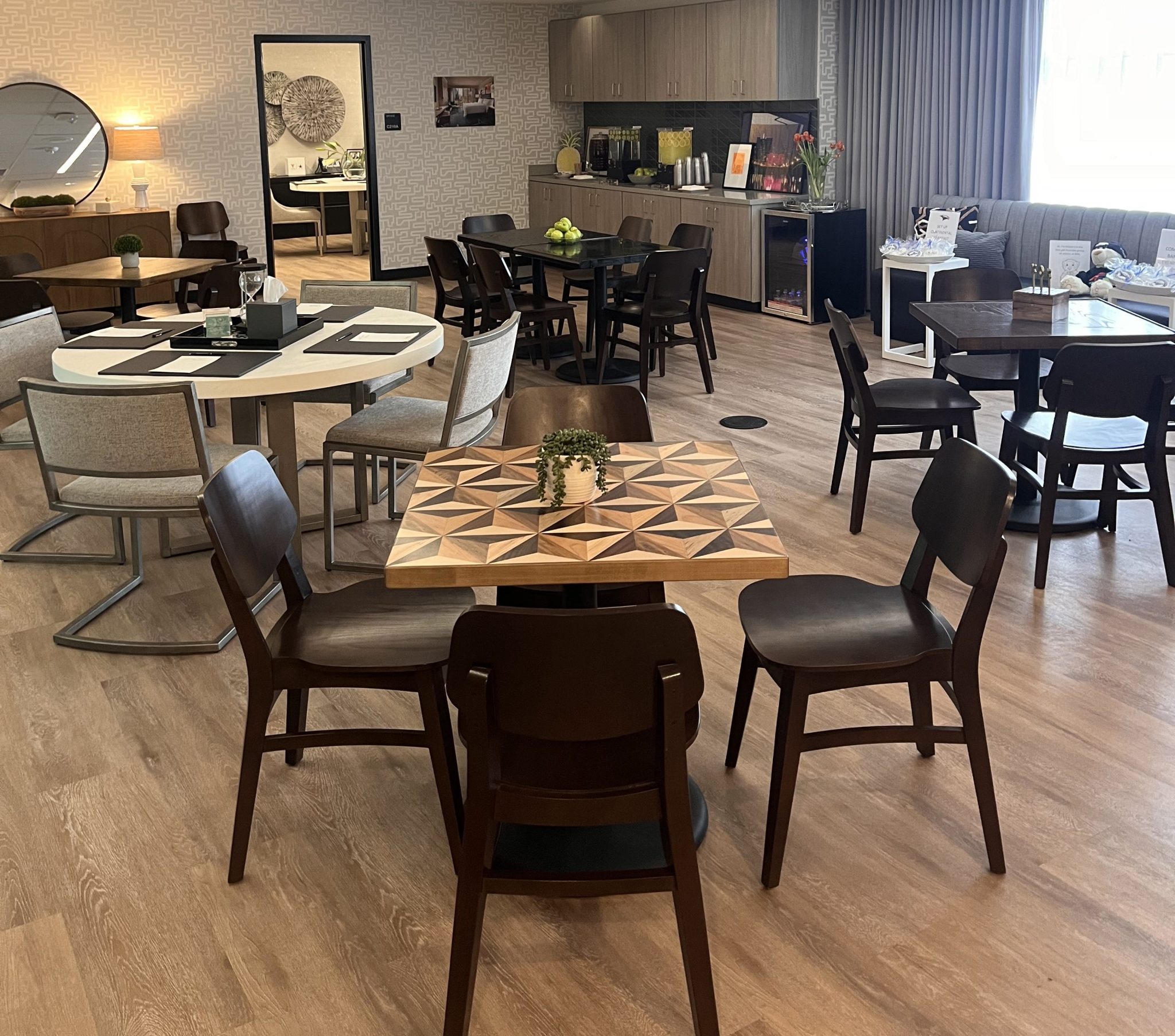 Omni Hotel Lobby Simulation at RHS - Richardson ISD