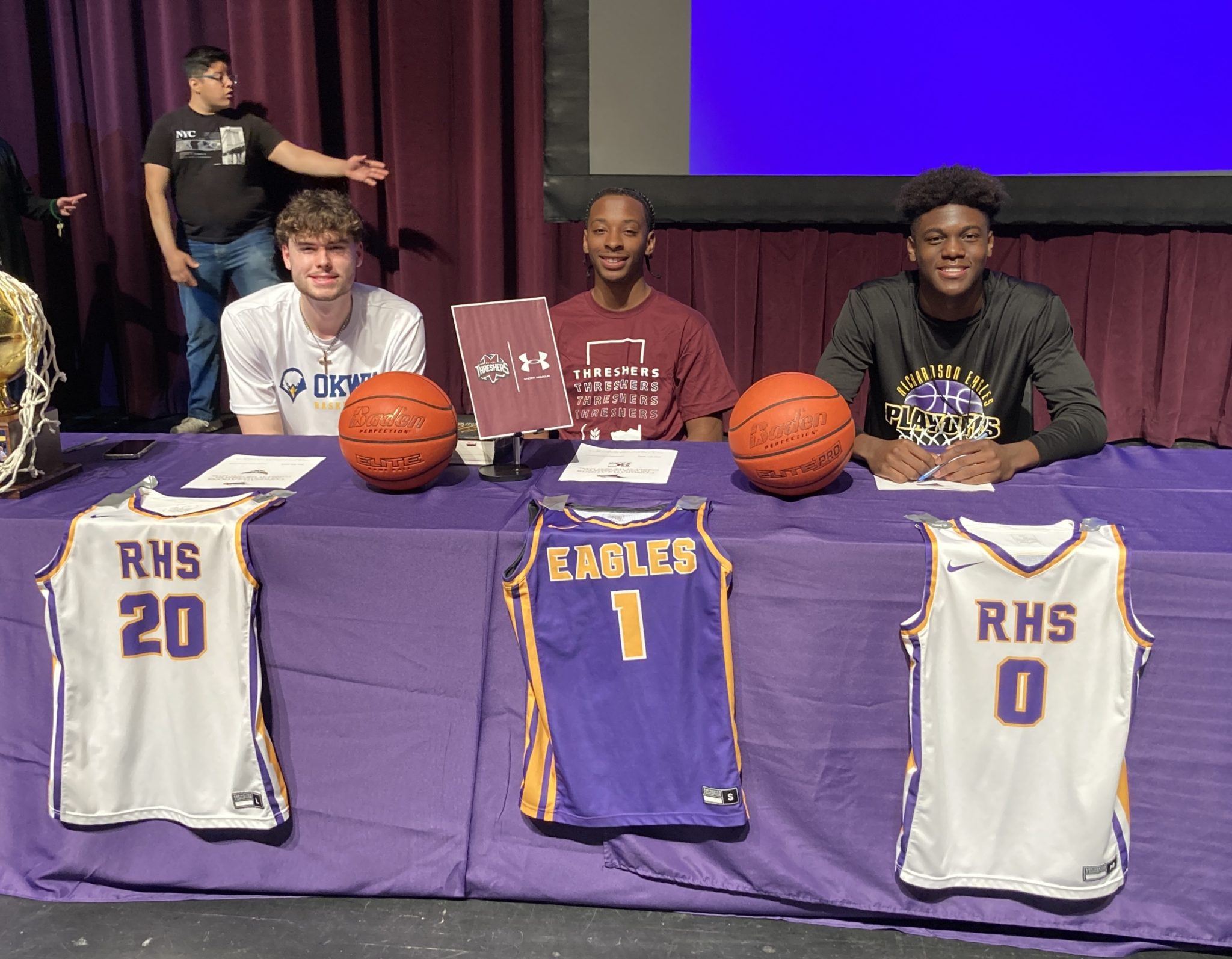 Seniors Sign Athletic Letters of Intent - Richardson ISD